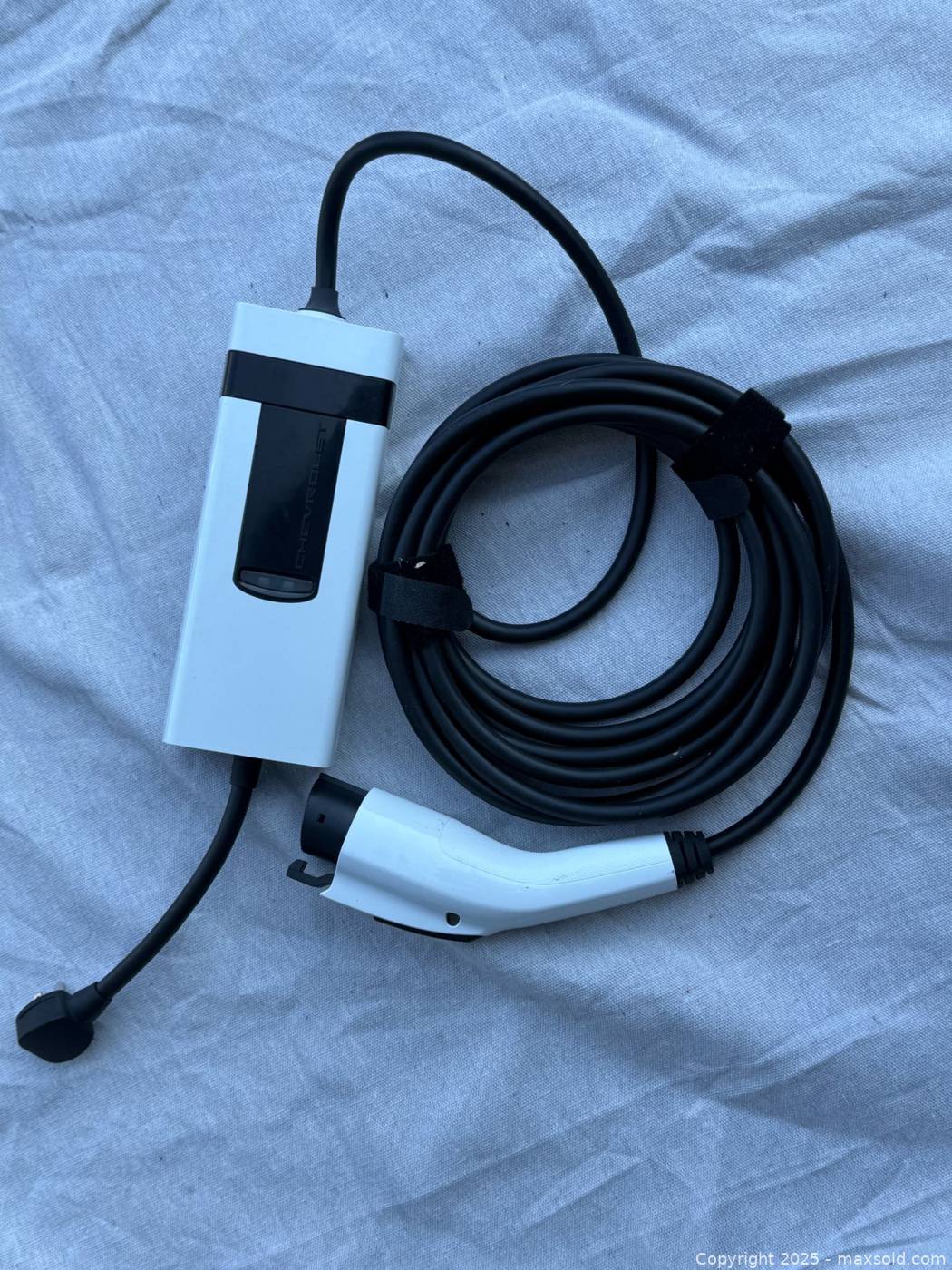 Chevy Volt Bolt 120V EV charger | Maxsold