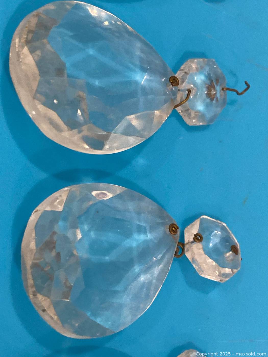 Four cut crystal drops | Maxsold