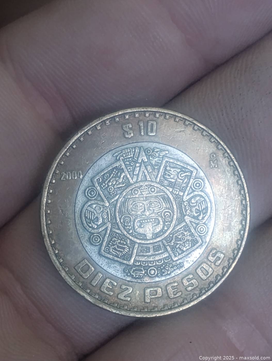 2004 Mexican 10 Pesos bi-metal coin | Maxsold