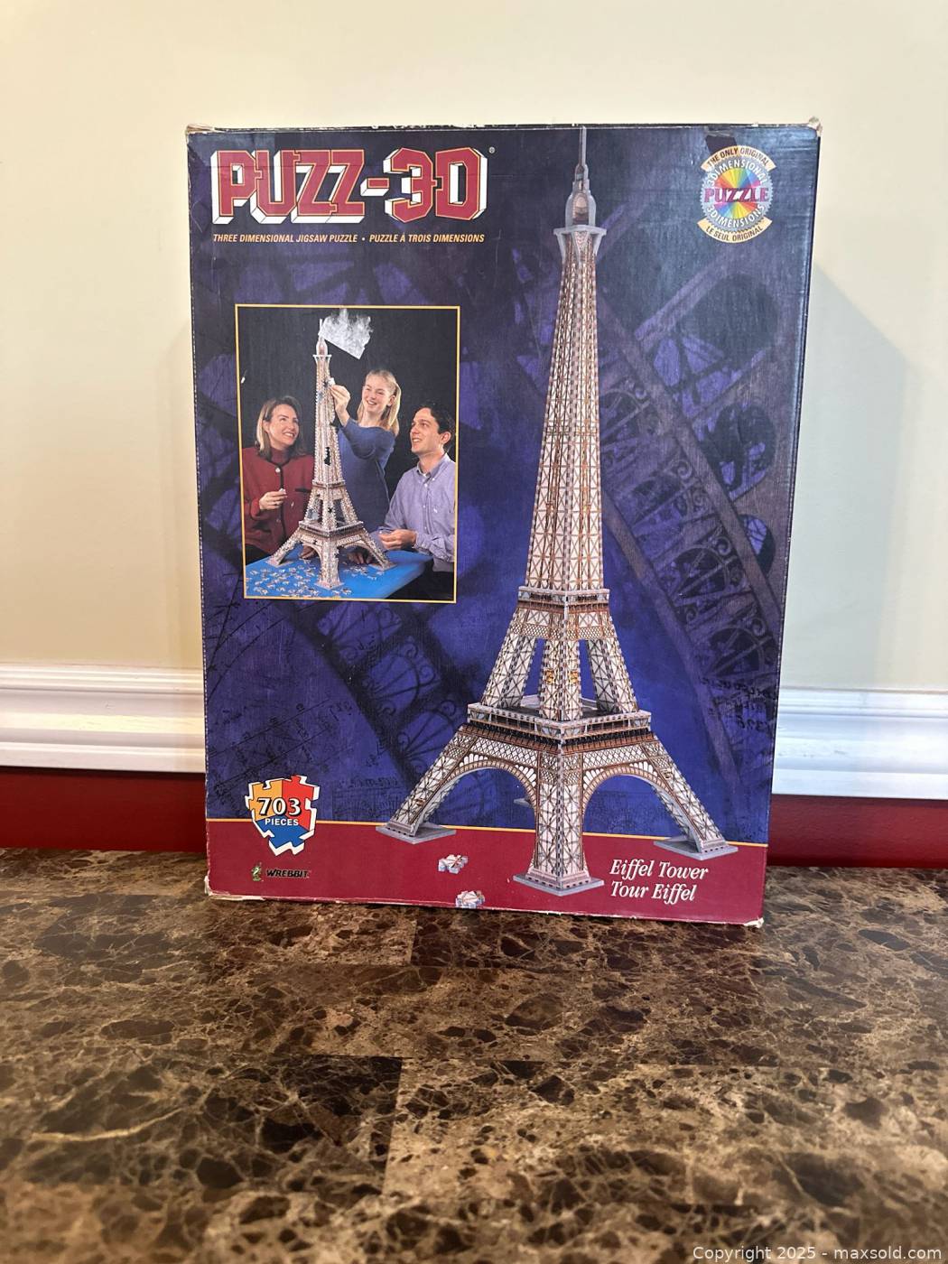 Puzz-3D Eiffel Tower 703-Piece Puzzle | Maxsold