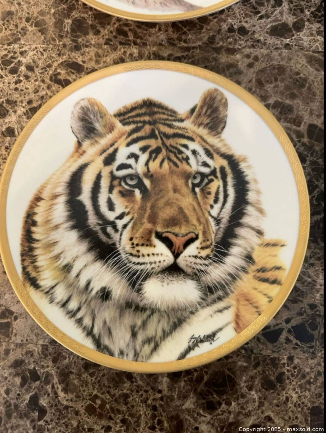 Lenox Great Cats of the World plates, set of 8 | Maxsold