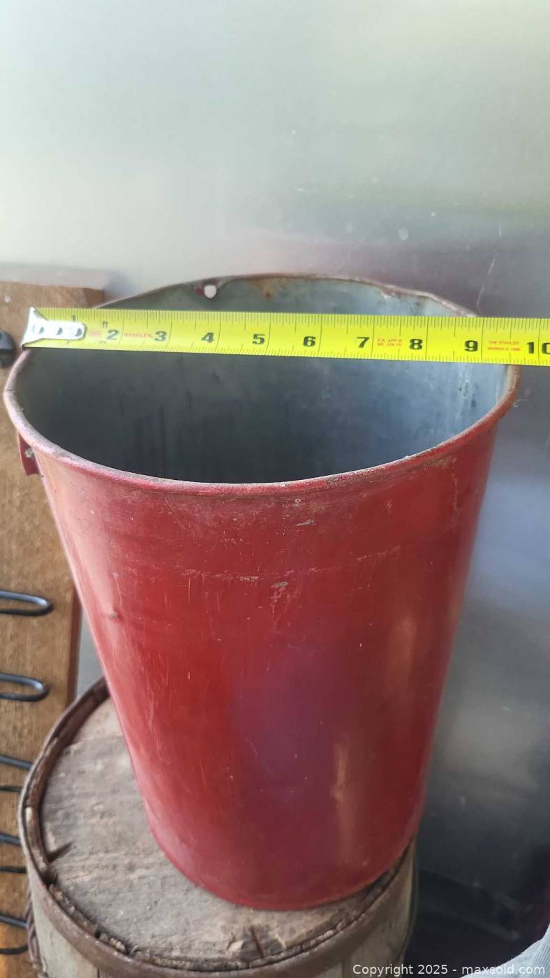 4 vintage red maple sap metal canisters | Maxsold