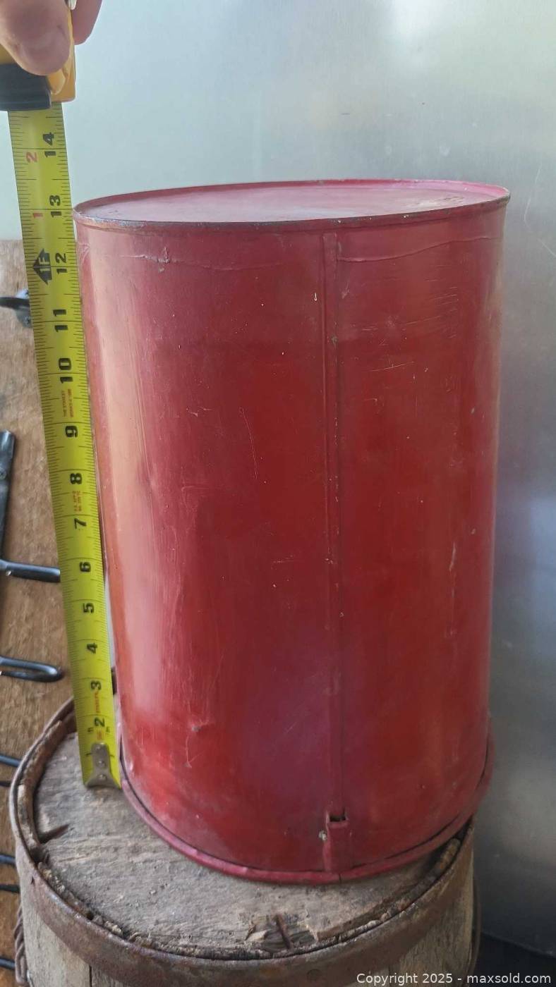 4 vintage red maple sap metal canisters | Maxsold