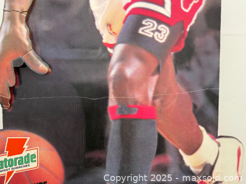 1992 Gatorade Michael Jordan life-size standee | Maxsold