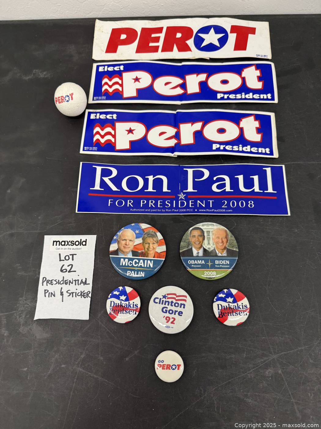 Presidential campaign pins, bumper stickers and Perot golf ball | Maxsold