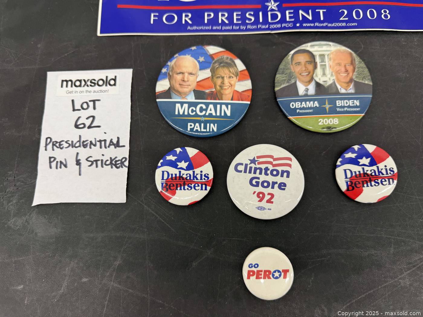 Presidential campaign pins, bumper stickers and Perot golf ball | Maxsold