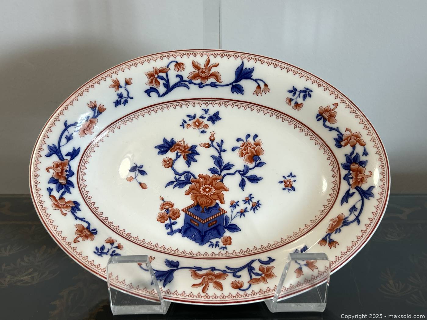 Royal Worcester Imari style porcelain dishes | Maxsold