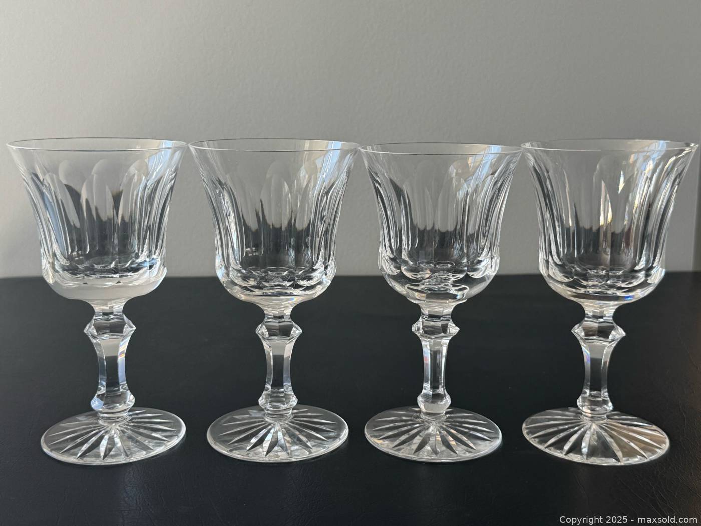 Waterford Innisfail crystal wine goblets, eight | Maxsold