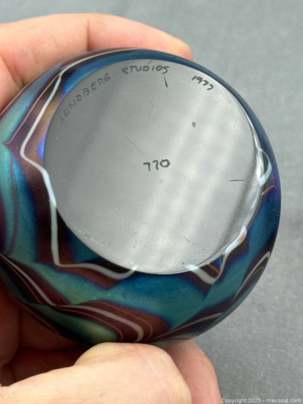 Signed Lundberg Studios art glass paperweights | Maxsold