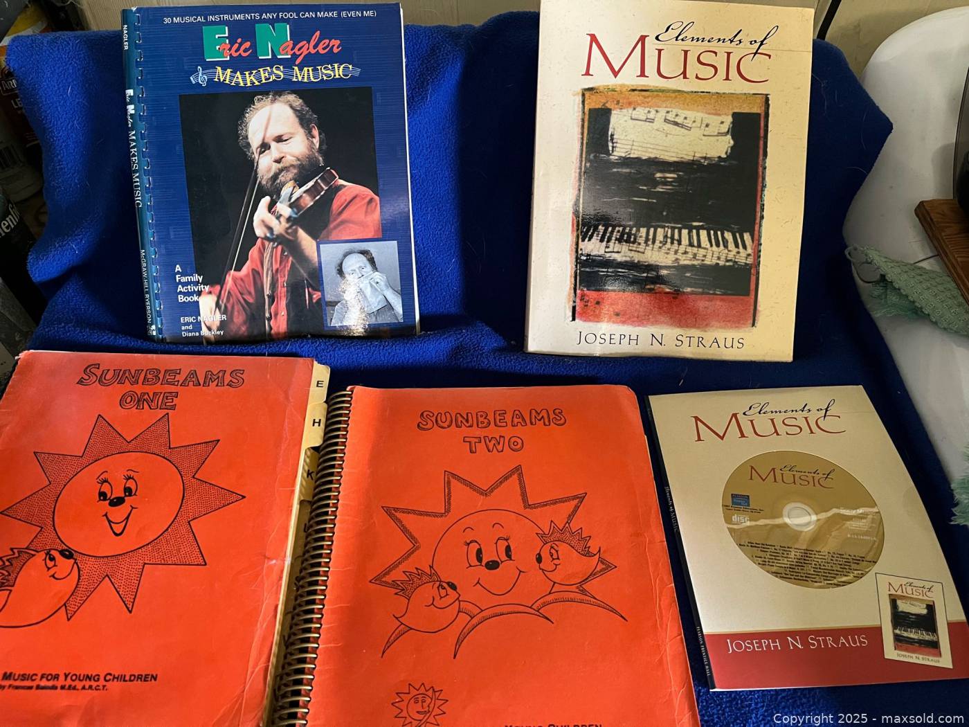 Instructional music books | Maxsold