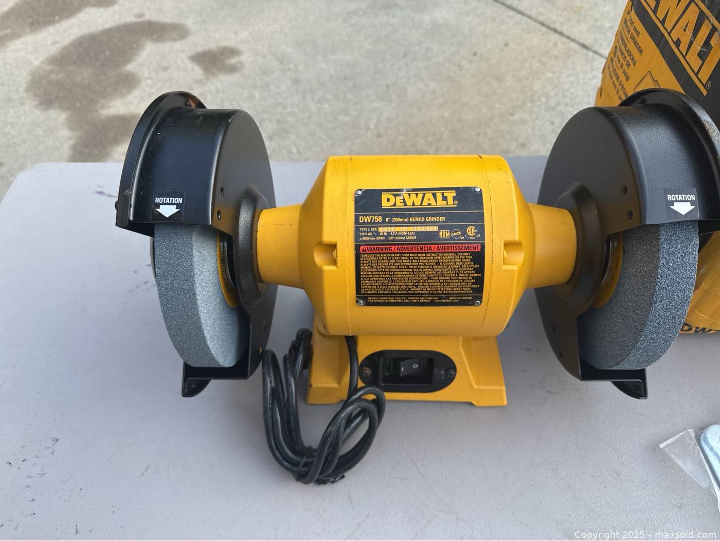 DeWalt DW758 8-inch Bench Grinder with box | Maxsold