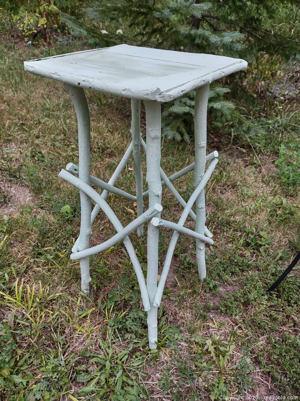 Vintage Painted Twig Table | Maxsold