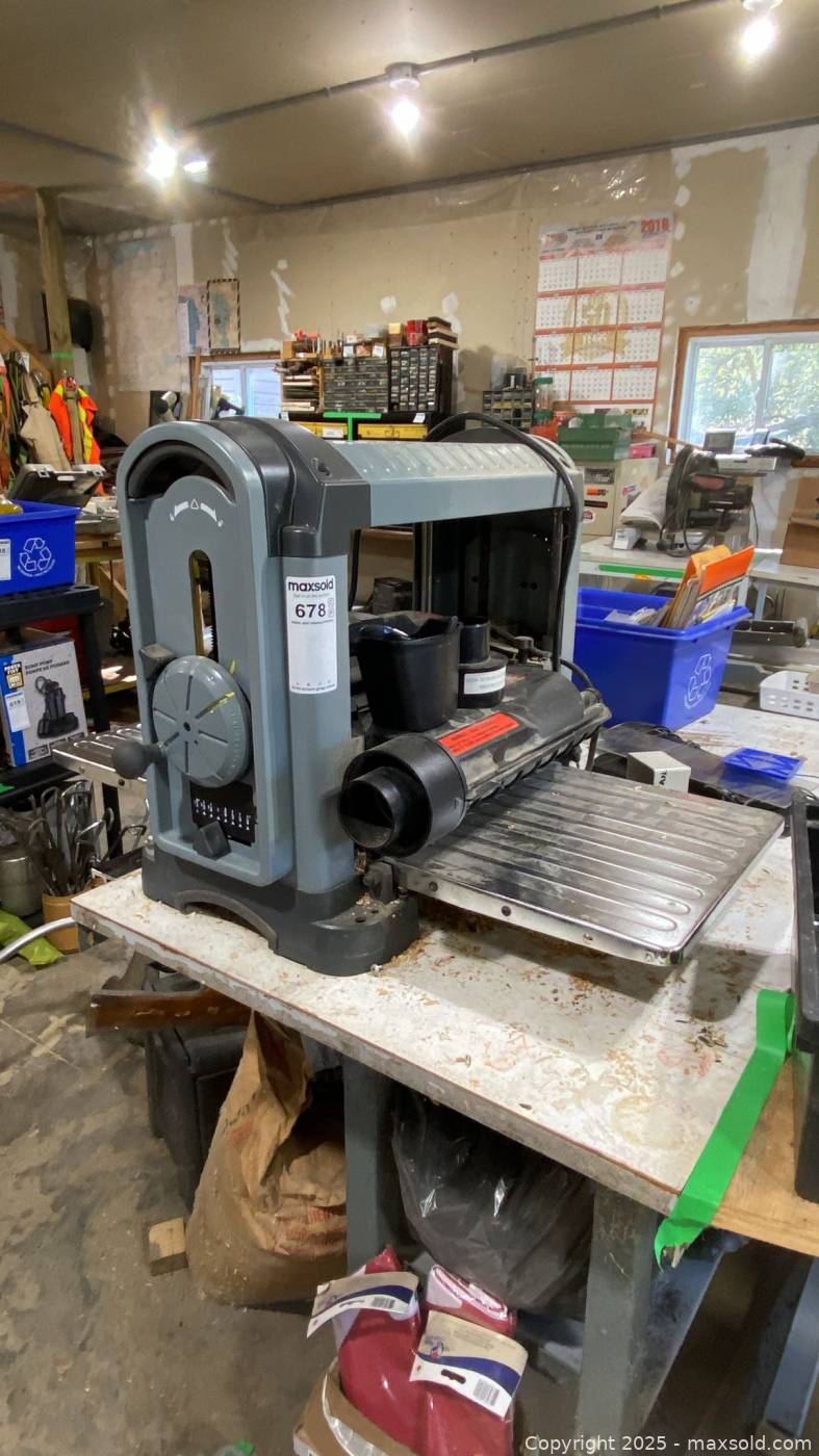 King Industrial 13" planer model KC-13HPC | Maxsold
