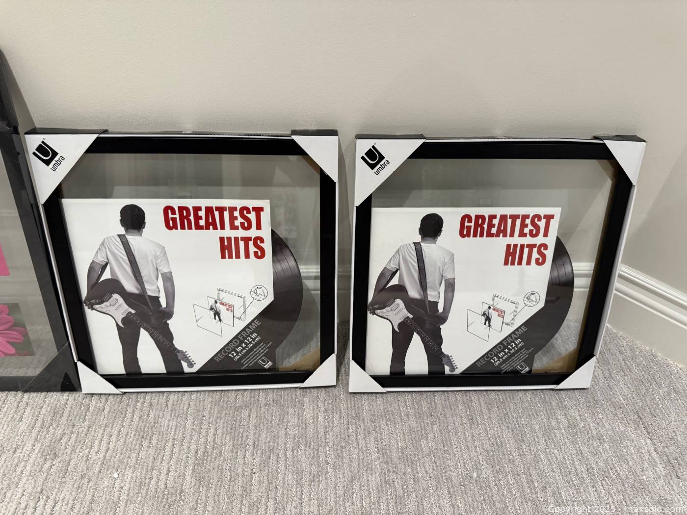 Umbra sealed picture & record frames | Maxsold