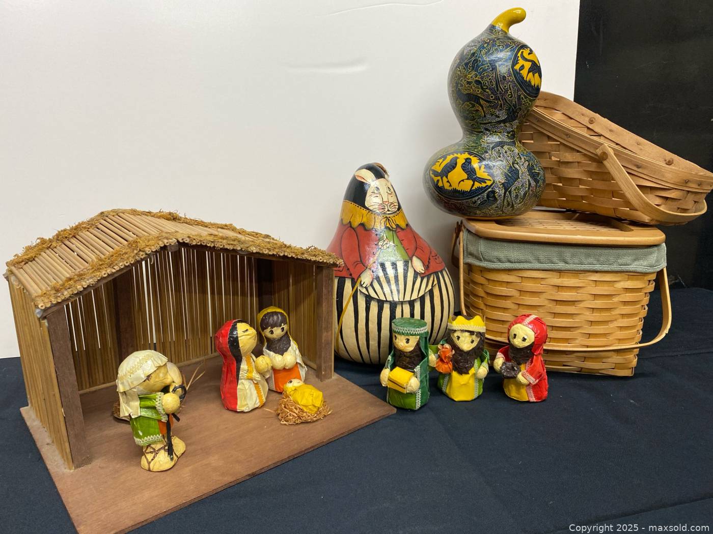 Handpainted rabbit gourd, carved bird gourd, two Longaberger baskets ...