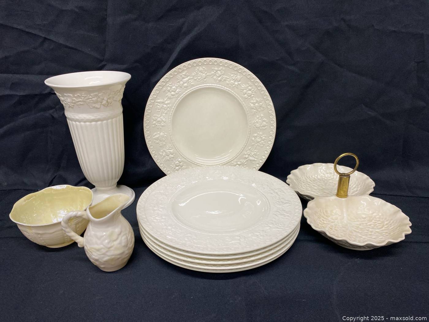 Wedgwood plates, vase, Belleek bowl & creamer, Stangl relish dish | Maxsold