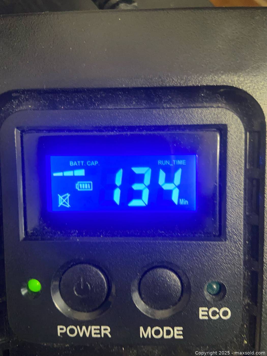 CyberPower EC850LCD UPS battery backup | Maxsold