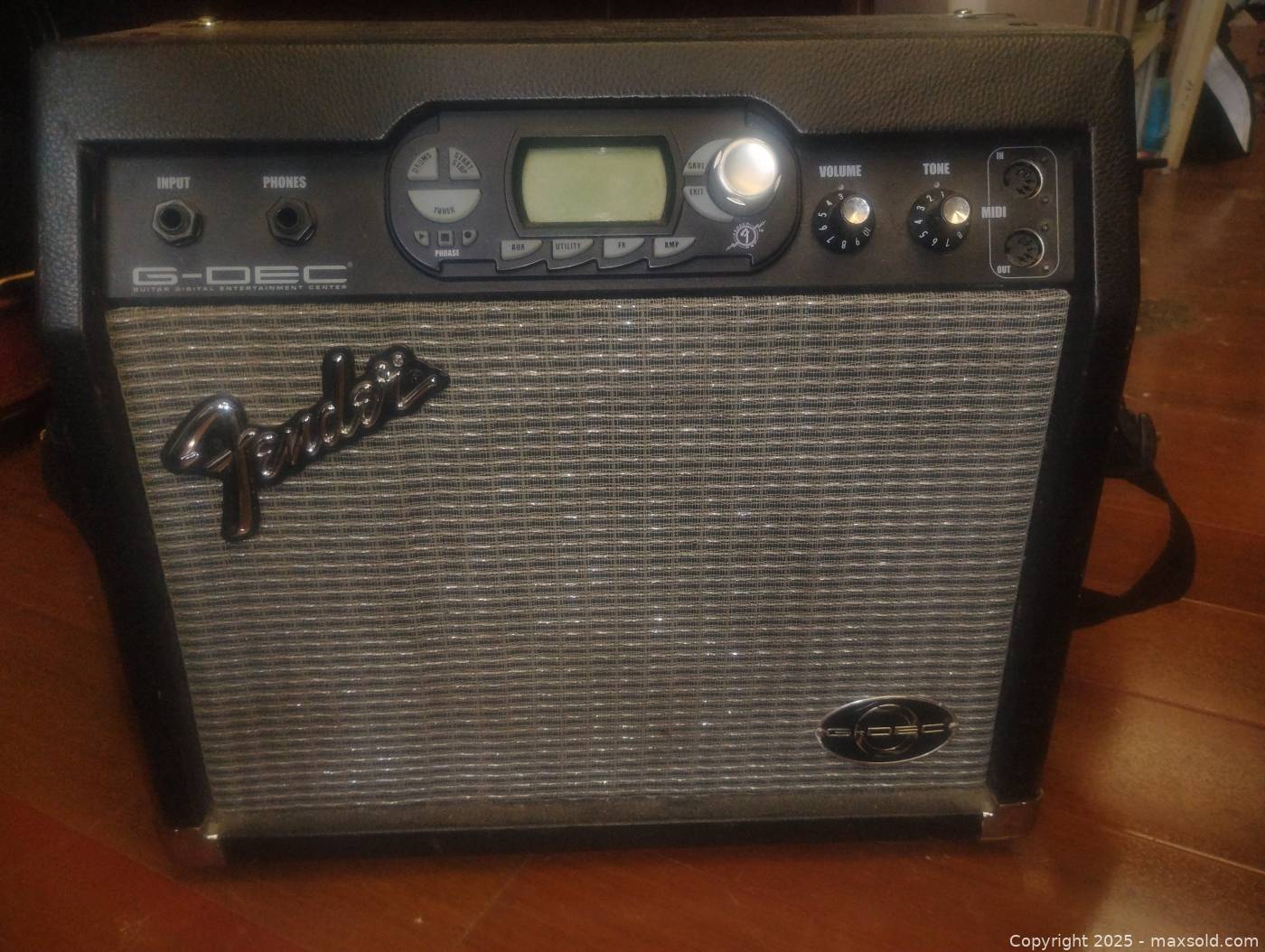 Fender G-DEC guitar amplifier | Maxsold