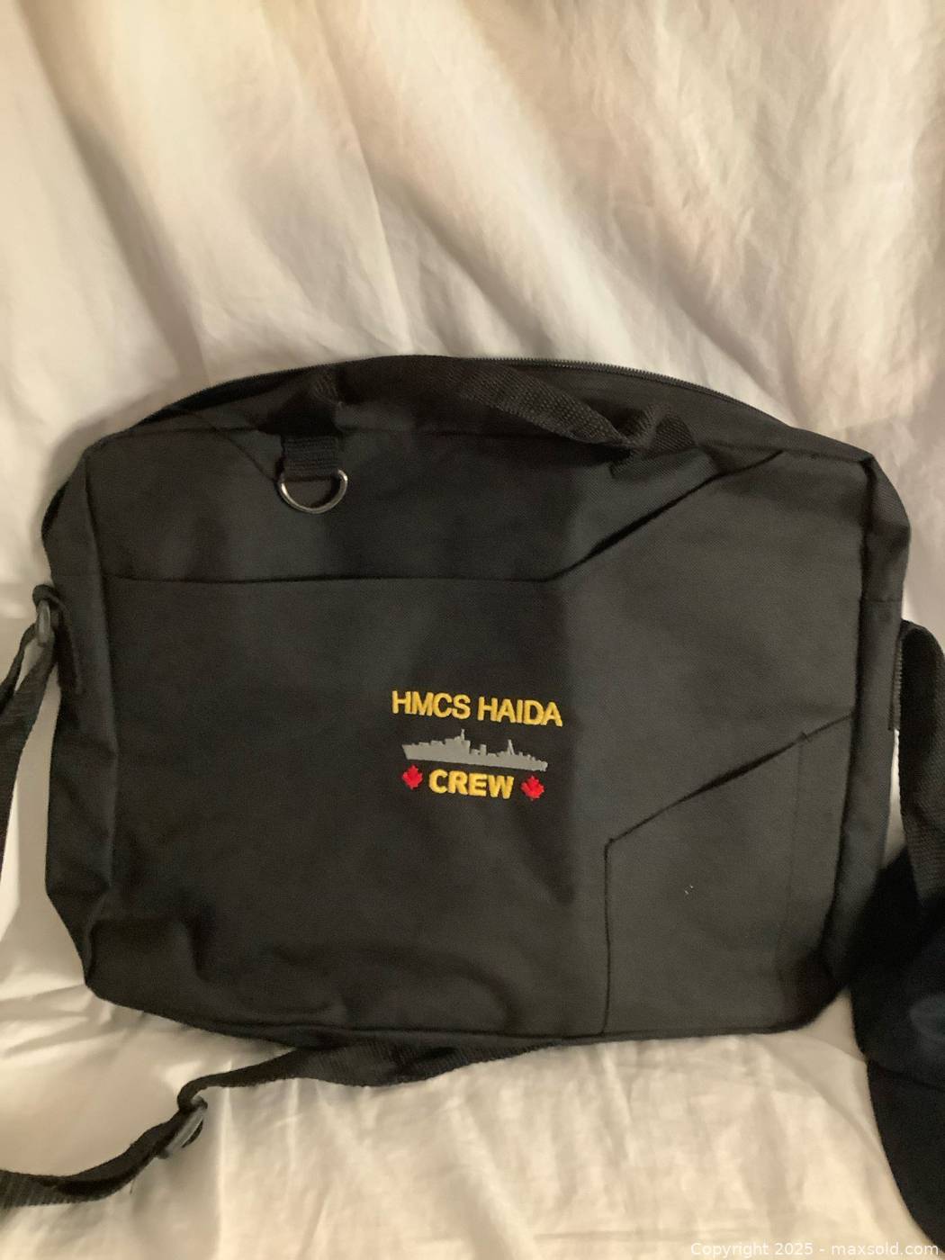 HMCS Haida Crew bag and cap | Maxsold