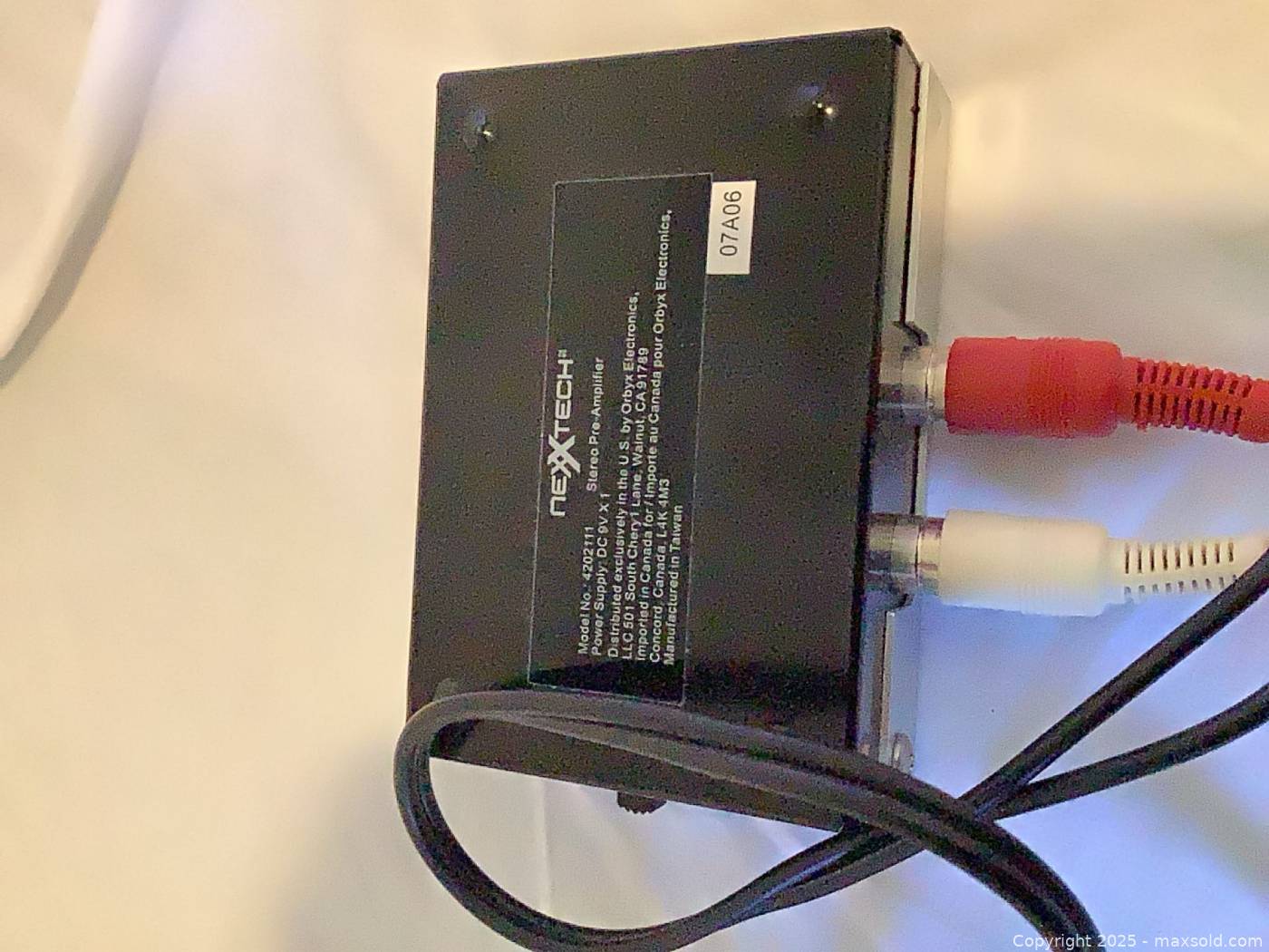 Nexxtech stereo pre-amplifier with RCA cable | Maxsold
