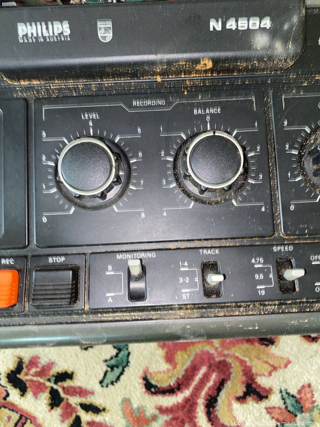 Philips N4504 reel-to-reel tape recorder | Maxsold