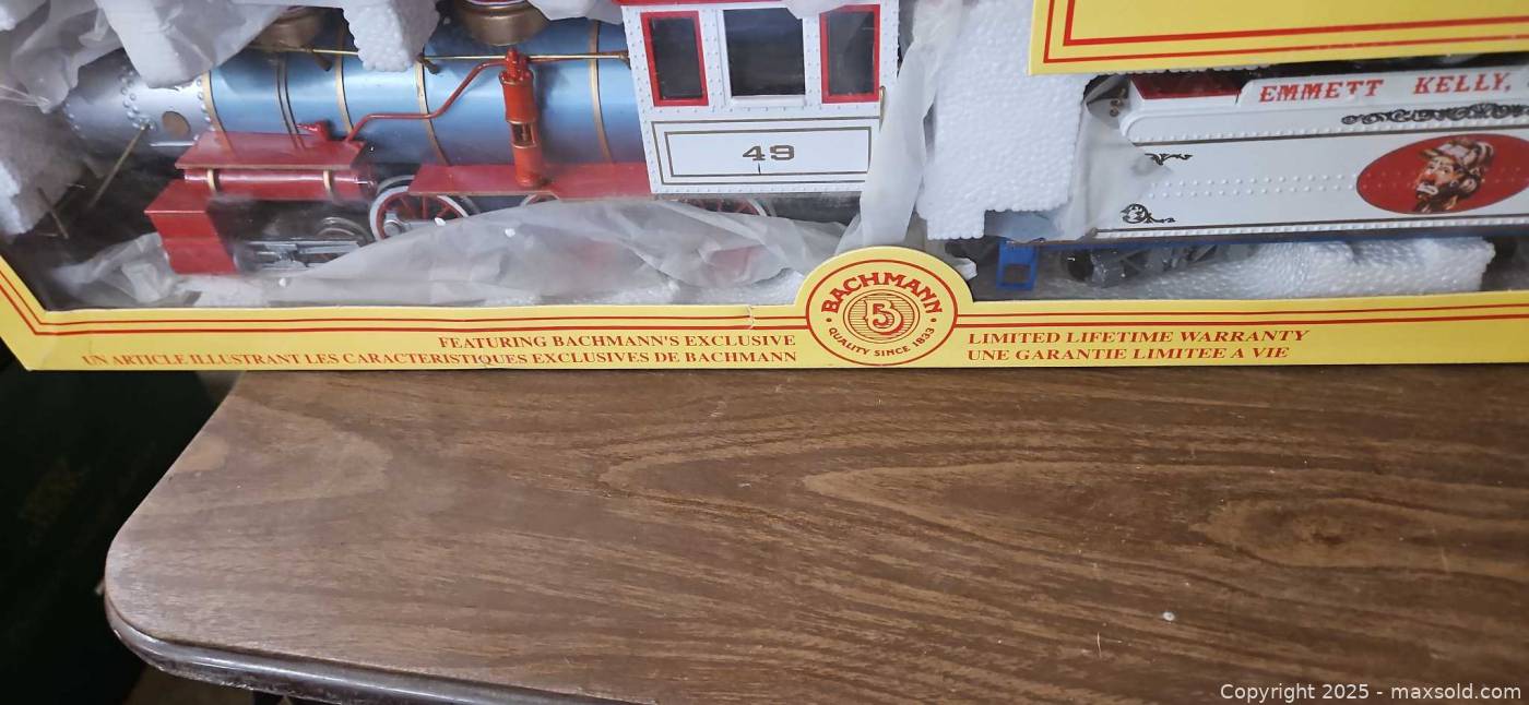 Bachmann Emmett Kelly Jr. G Scale Circus Train Set No. 90020 | Maxsold