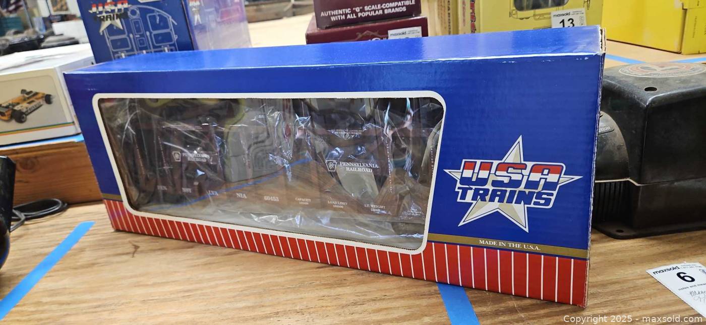 USA Trains G Scale Auto Carrier & NW-2 | Maxsold