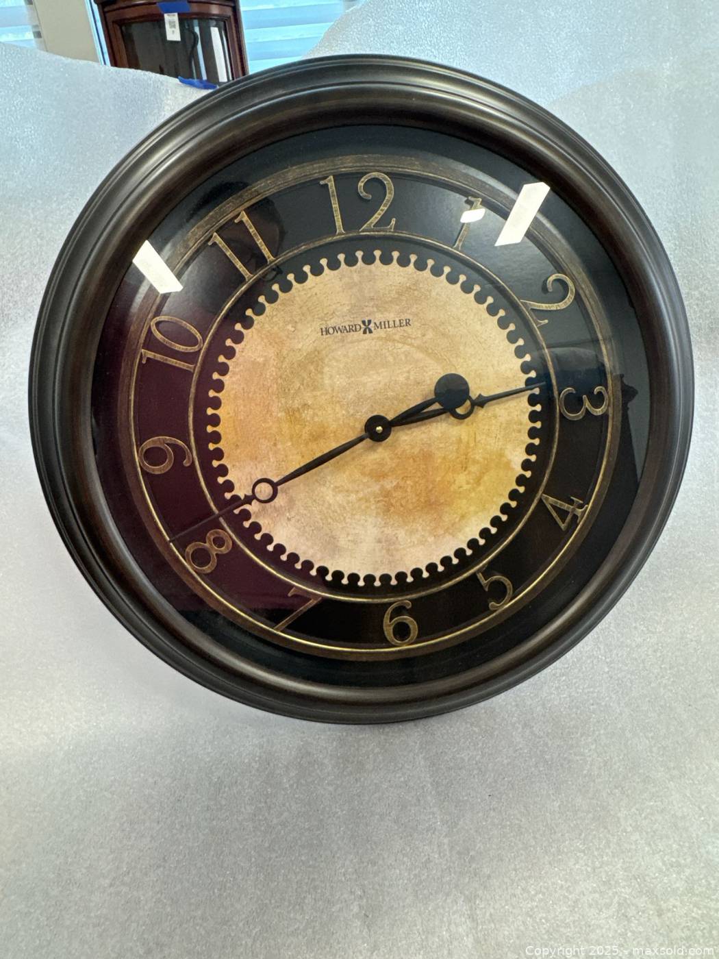 Howard Miller 26" Round Wall Clock | Maxsold