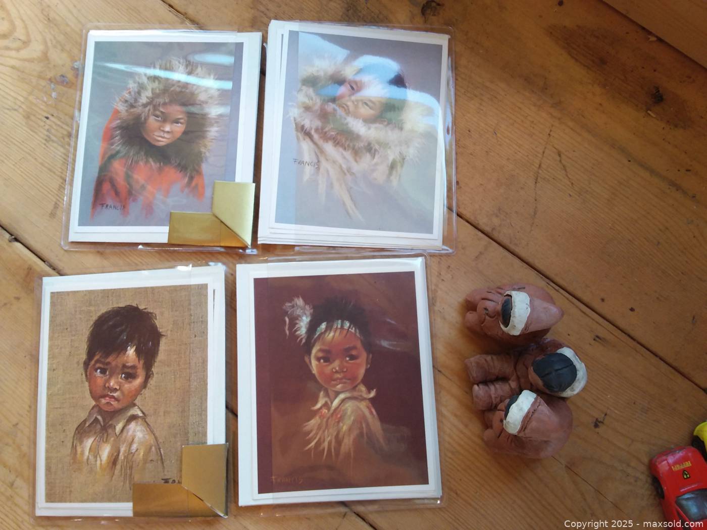 Indigenous art cards and terracotta sculpture | Maxsold