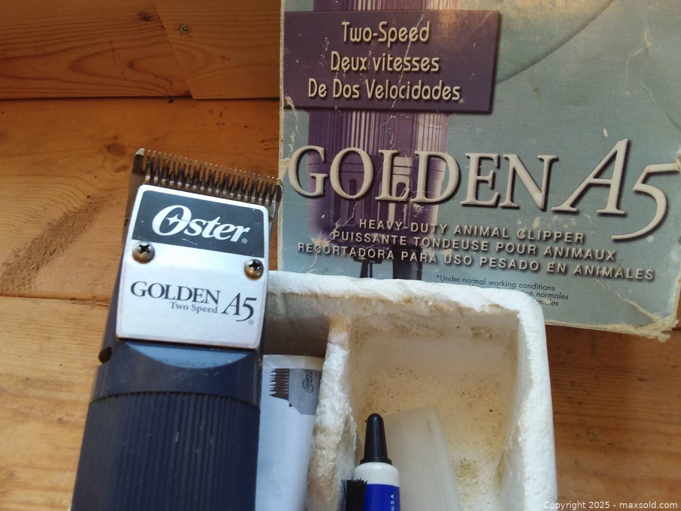 Oster Golden A5 Two-Speed Animal Clipper | Maxsold