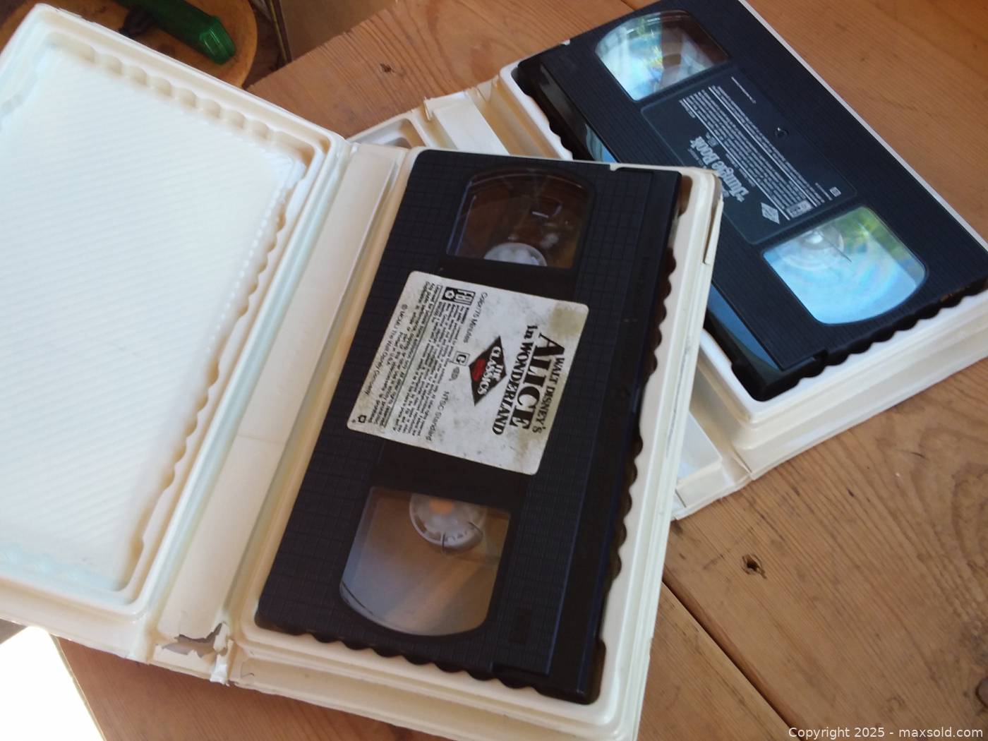 Disney VHS Alice in Wonderland & Jungle Book | Maxsold