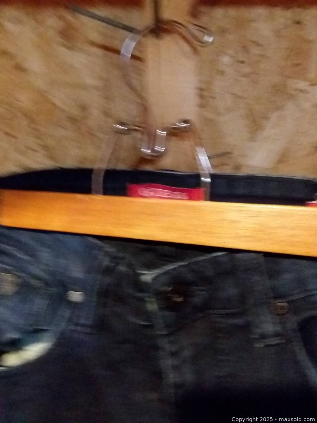 Men's Guess Jeans 33x32 | Maxsold