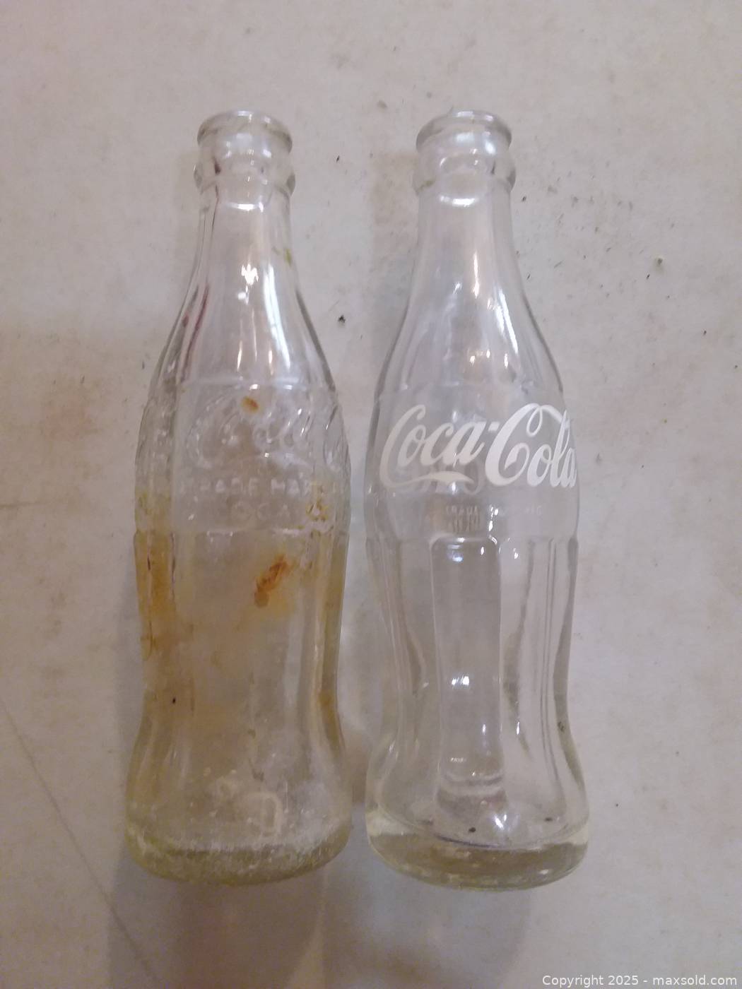 Vintage Coca-Cola contour glass bottles | Maxsold