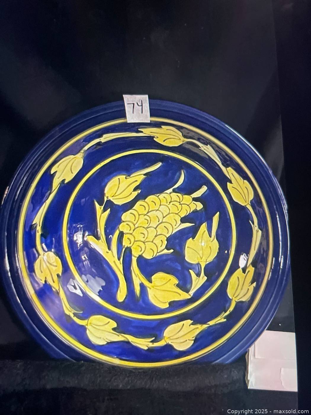 Hand-painted cobalt blue ceramic platter | Maxsold