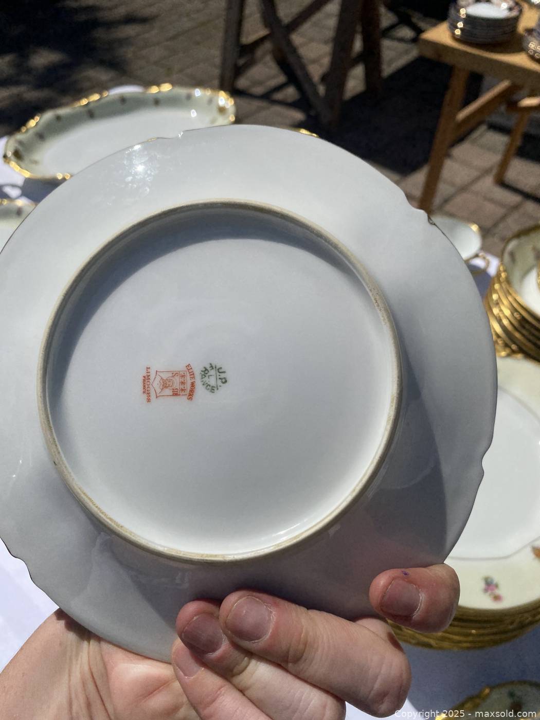 Antique Limoges 84-Piece Dinnerware Set With Serving Pieces | Maxsold