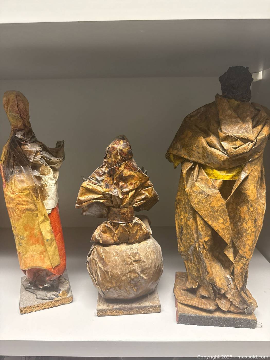 Handmade abstract paper mache figurines, 3 | Maxsold