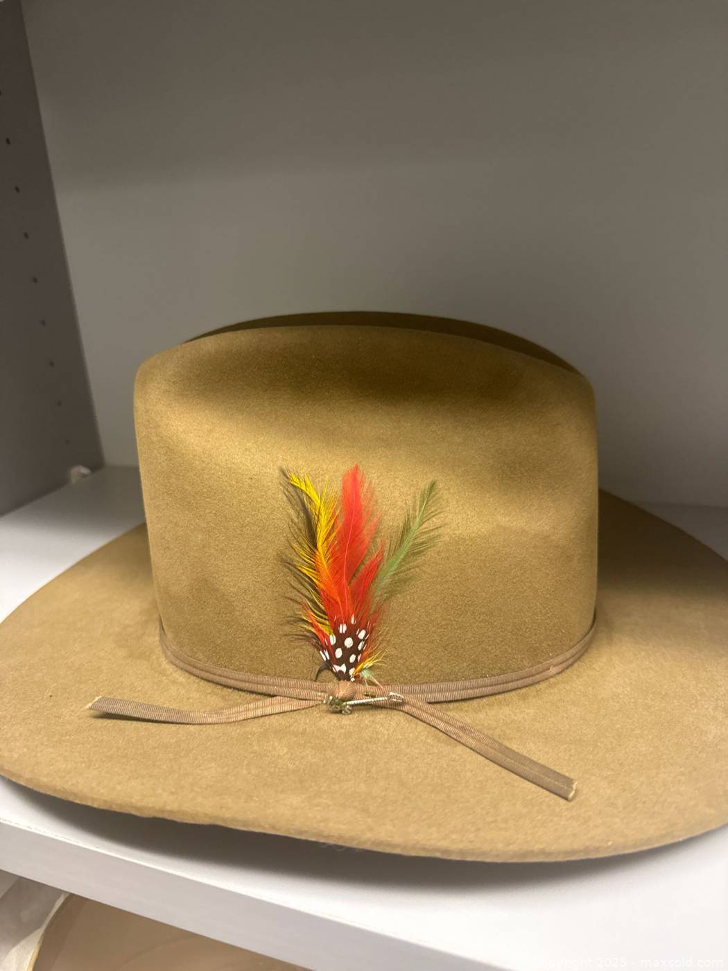 Stetson tan felt western-style fedora size M | Maxsold