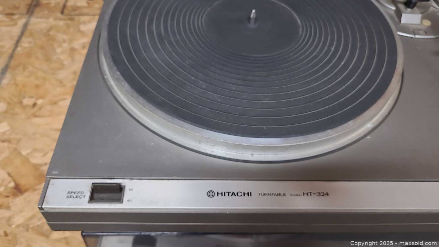 Hitachi HT-324, Sony PS-X35, JVC L-A11 turntables | Maxsold