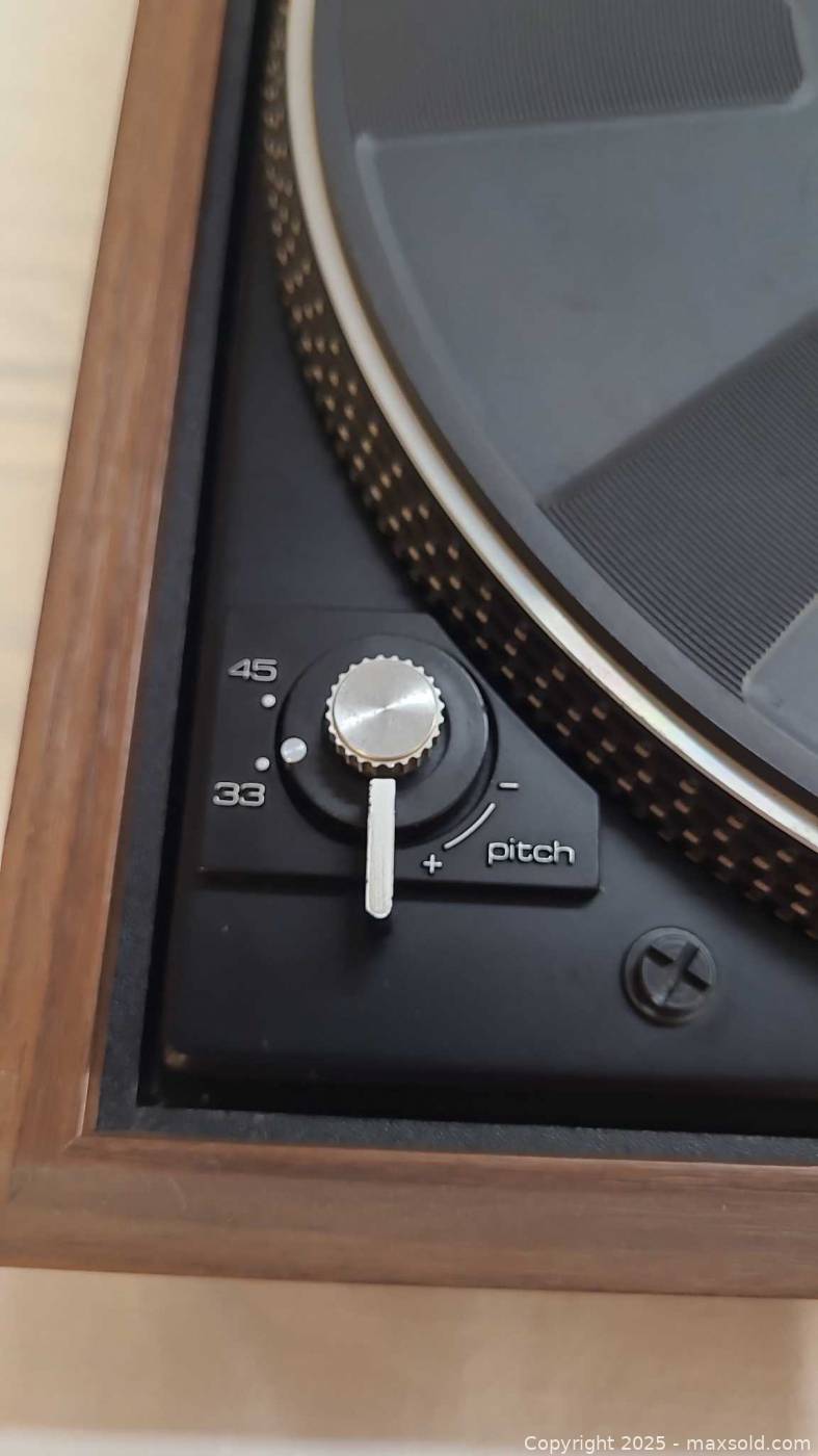 Dual 521 automatic belt-drive turntable | Maxsold
