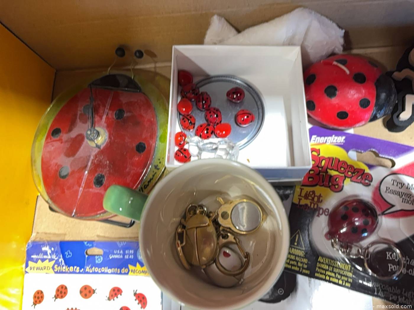 Ladybug decor and accessories collection | Maxsold