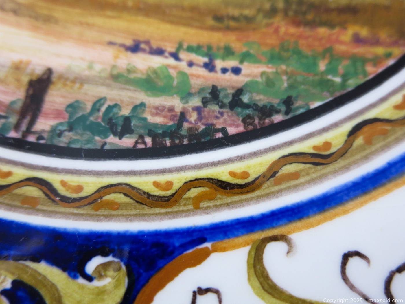 Laura Silvagni Raphaelesque 8" Majolica Plate | Maxsold