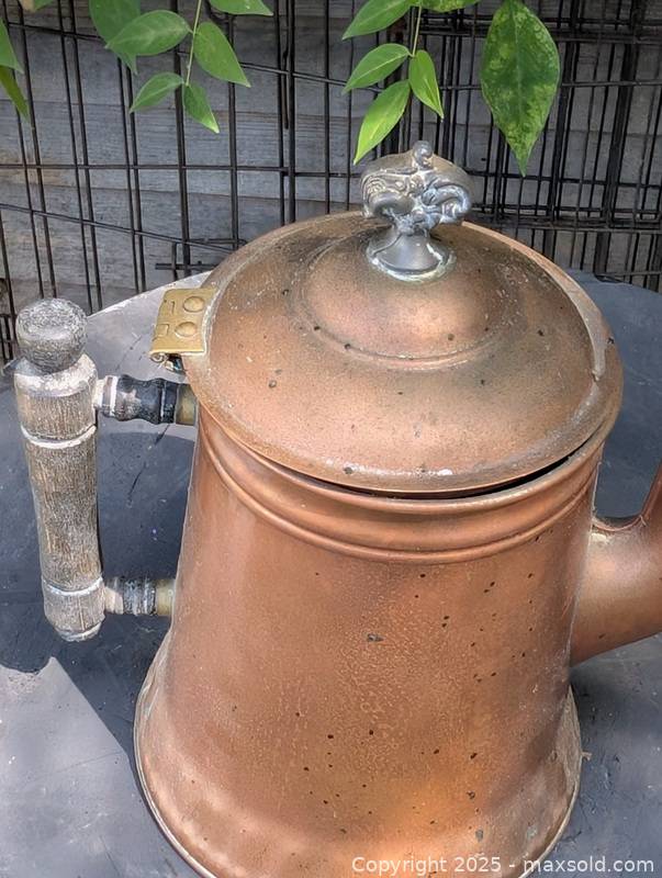 Late 1800s solid copper coffee pot 9 in | Maxsold