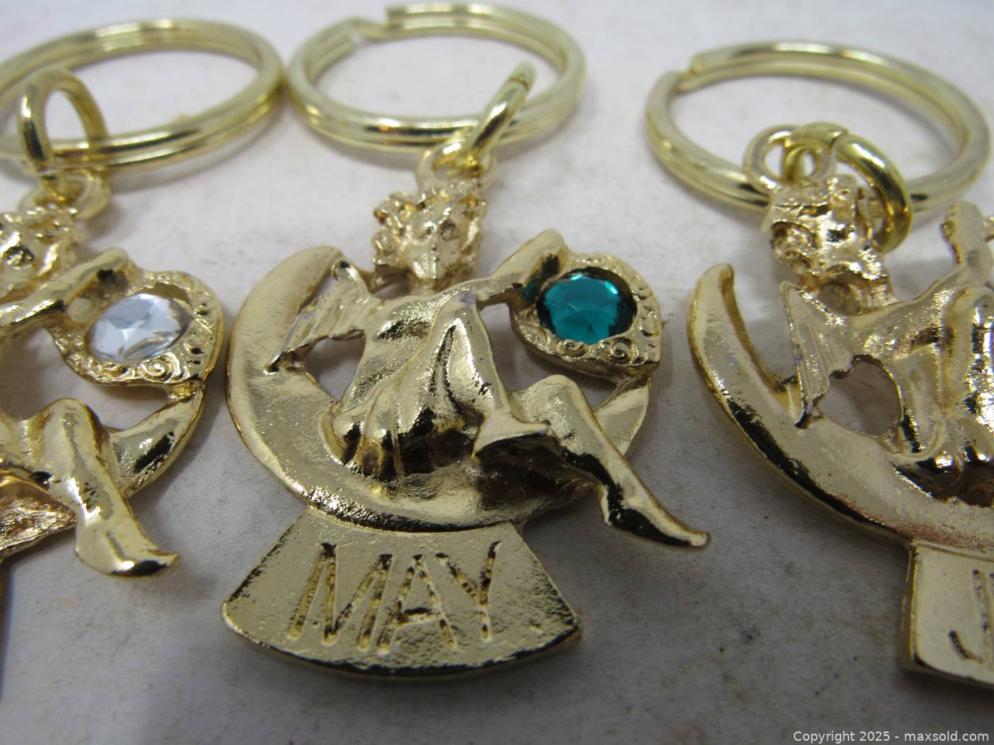 9 Birthstone Monthly Keychains | Maxsold