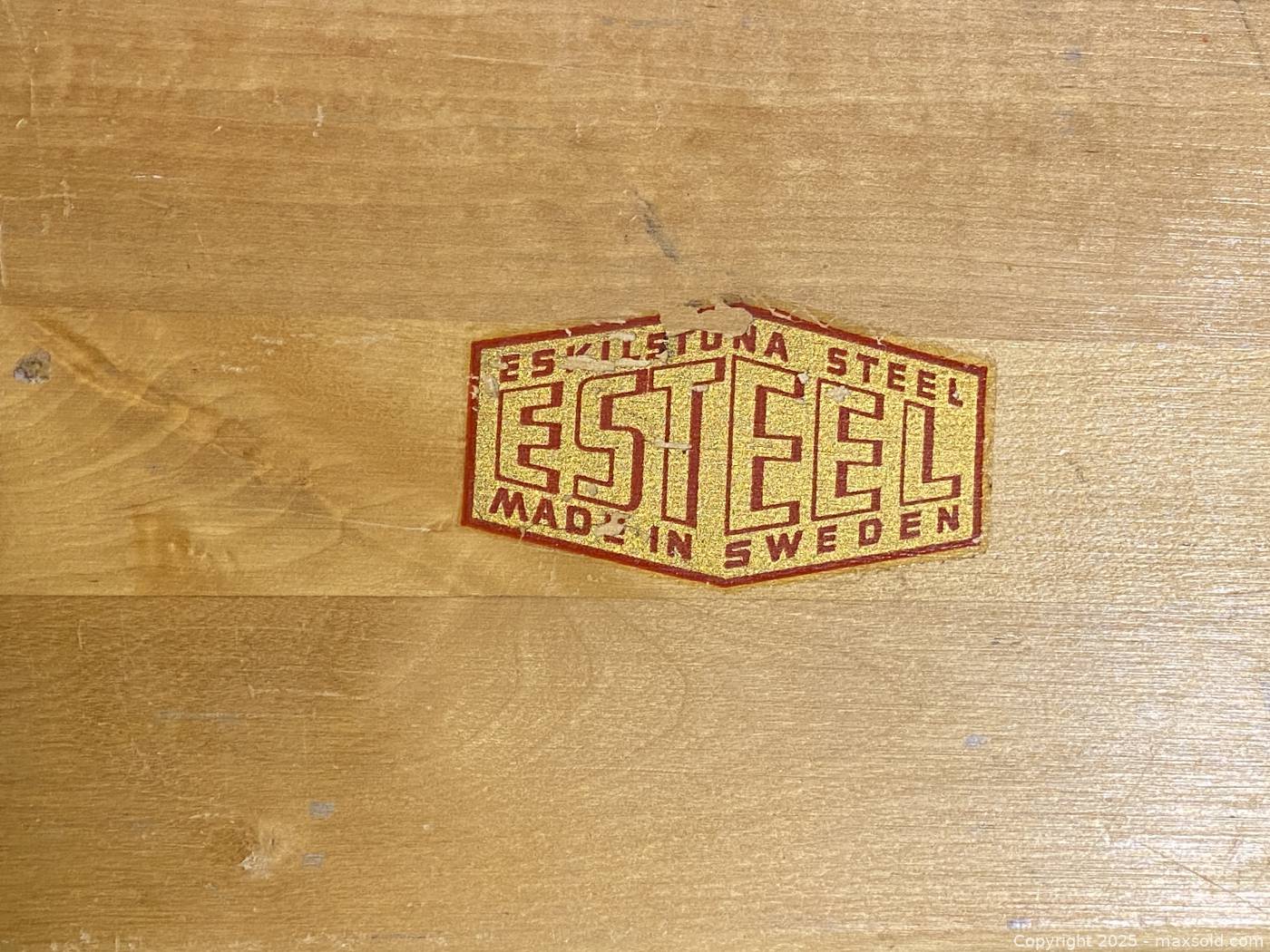 ESTEEL Eskilstuna Sweden bevel edge chisel set in wooden box | Maxsold