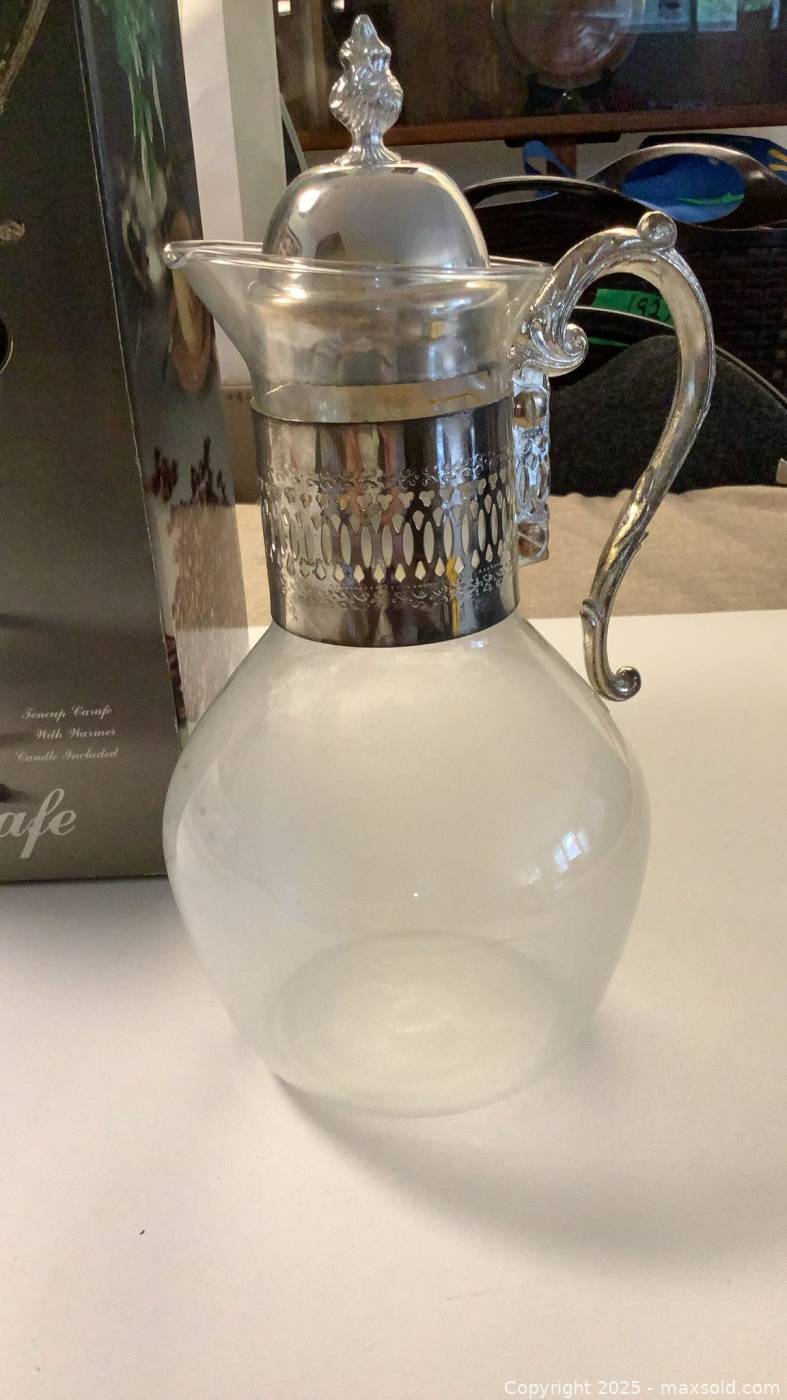 Regal Silver glass coffee-tea carafe 32 oz | Maxsold