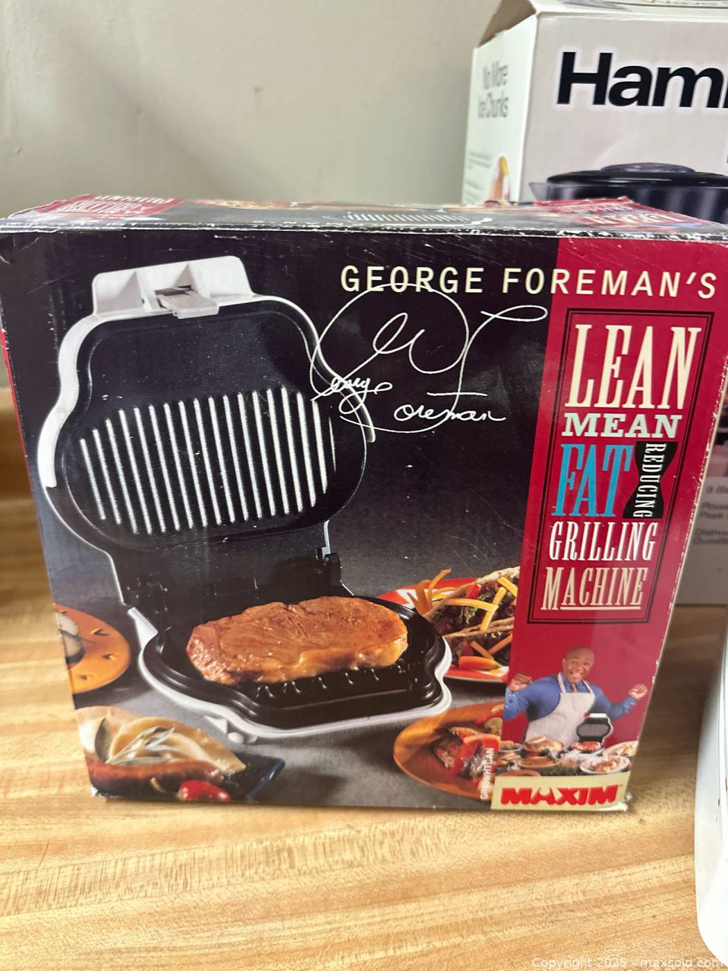 George Foreman grill, Hamilton Beach blender, GE hand mixer | Maxsold