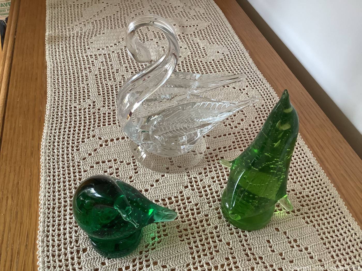 Altaglass green glass figurines and clear swan | Maxsold