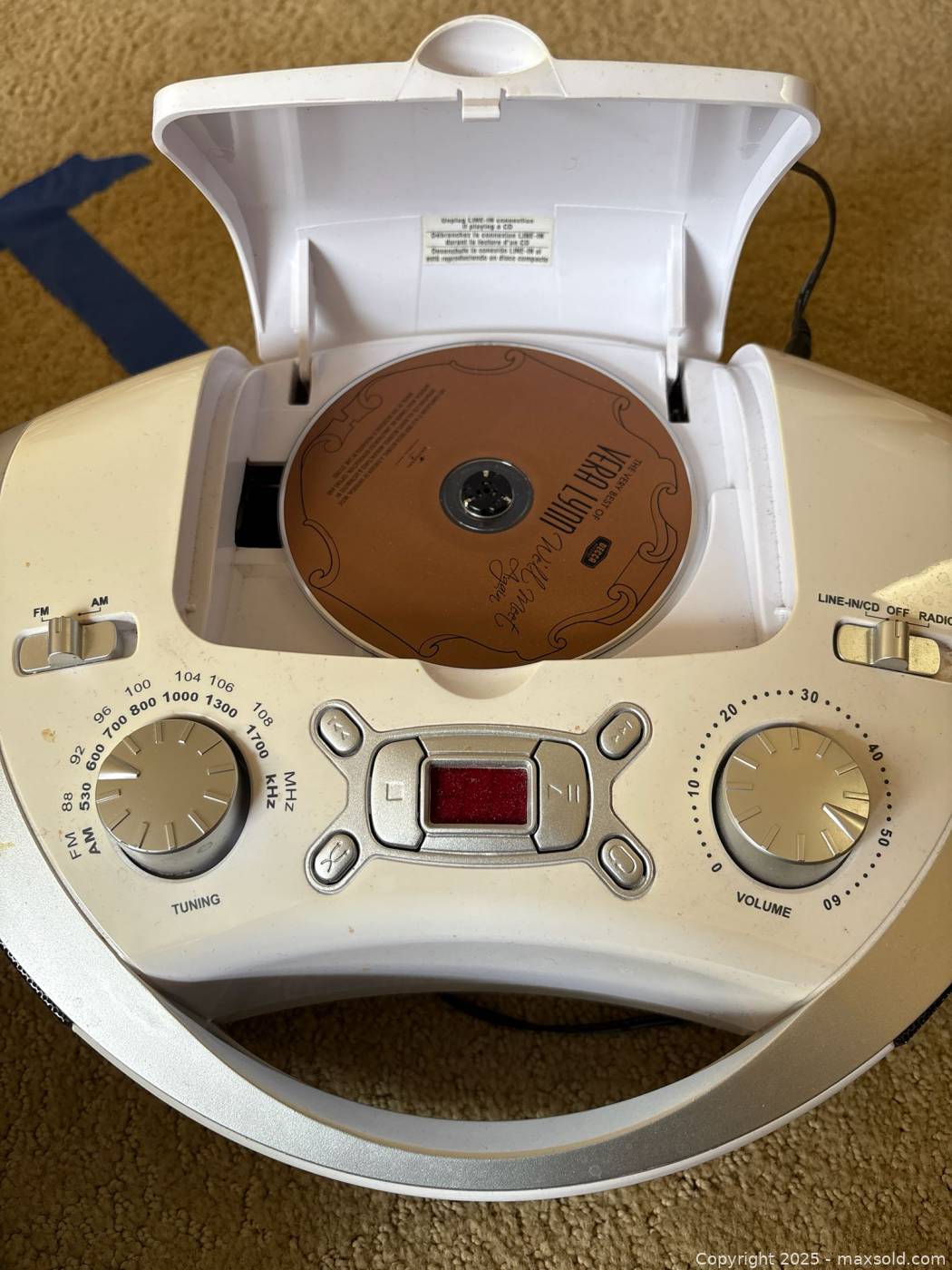 RCA And Proscan CD Players, CDs, Bookends | Maxsold