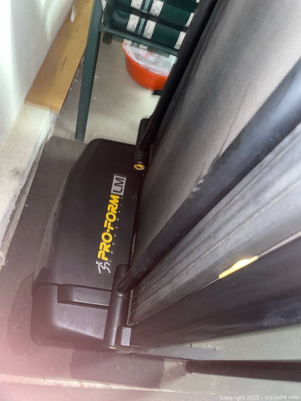 ProForm folding electric treadmill | Maxsold