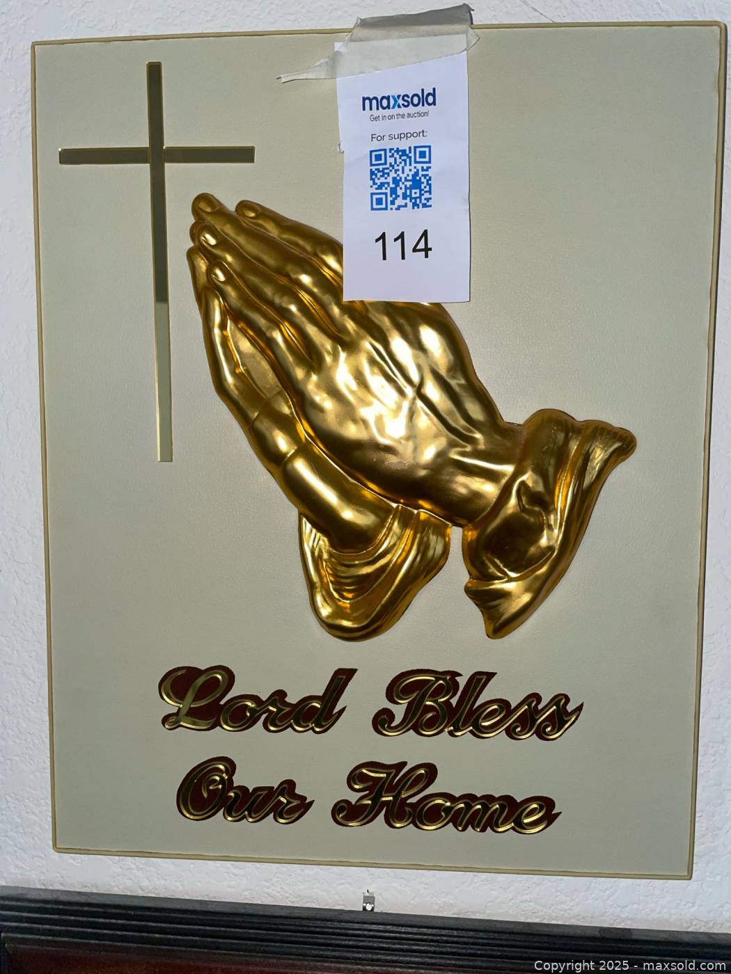 Gold-Tone Religious Praying Hands Wall Plaque | Maxsold
